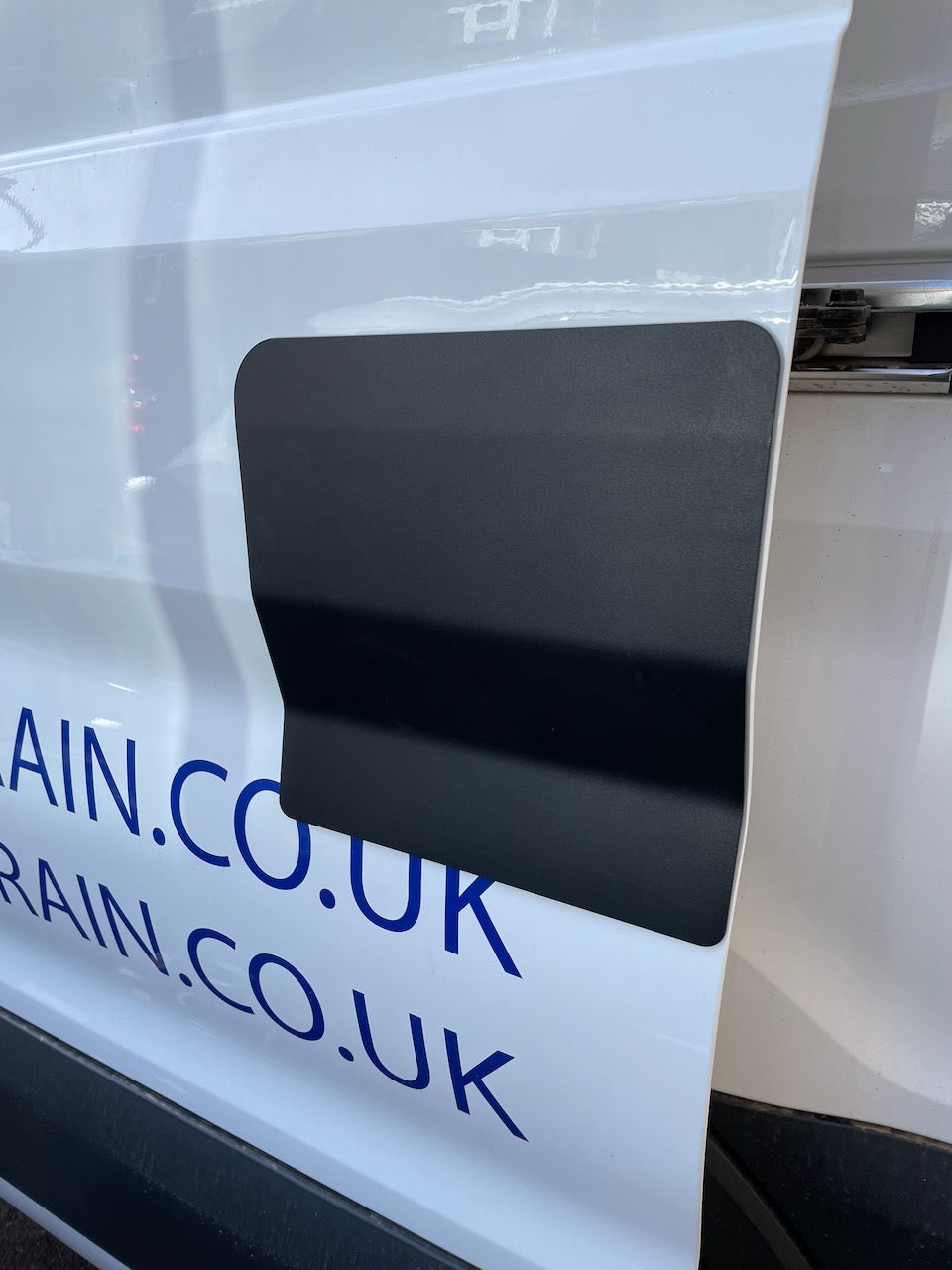 Transit 14 Mk8 sliding door external latch shield with stainless inter ...