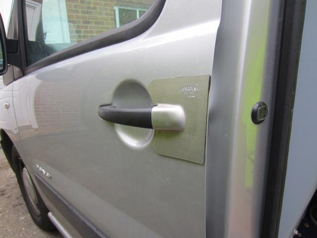 Peugeot Expert Armaplate | Vanlocker | Van Security Experts | UK ...