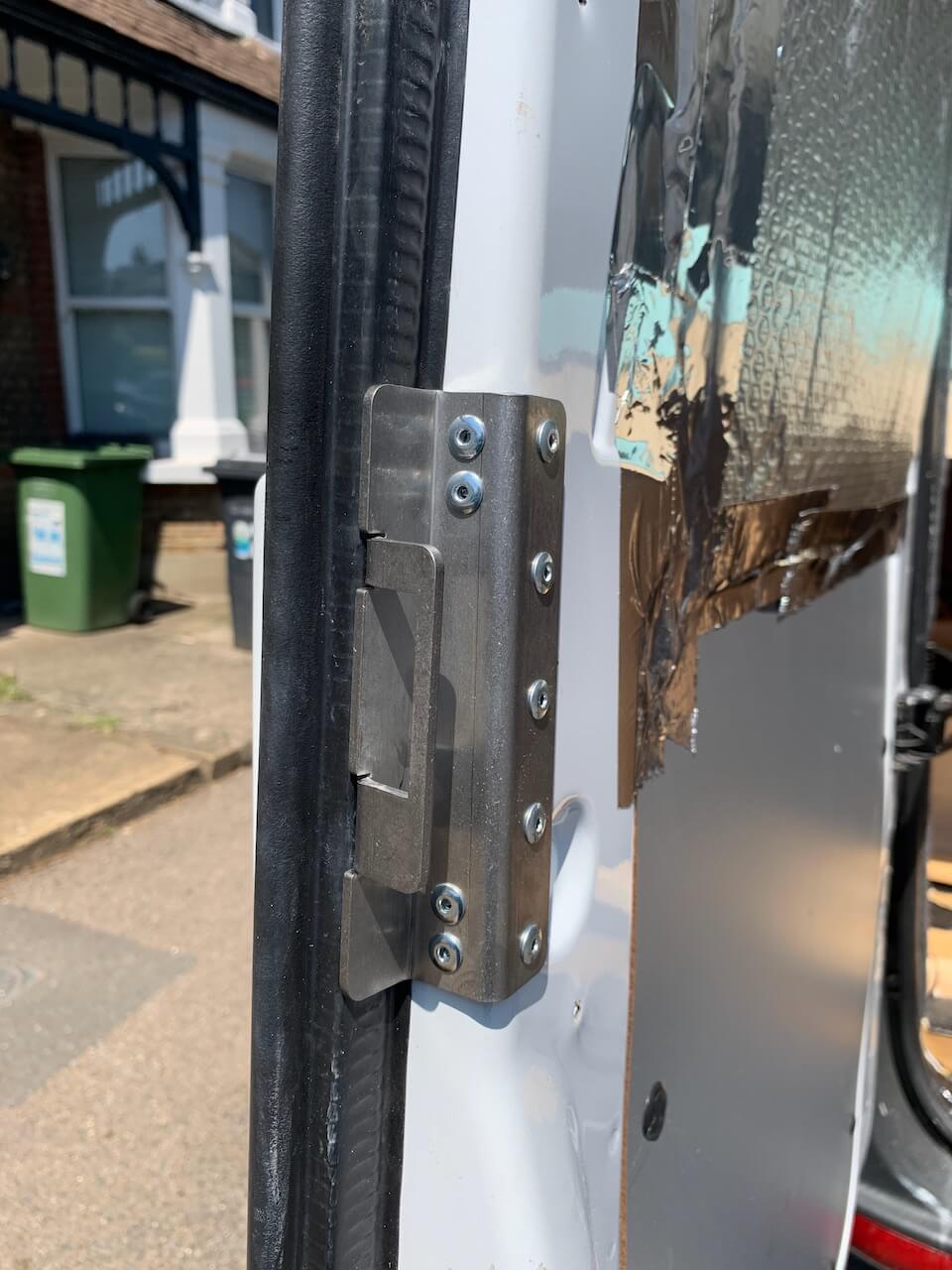 Mercedes Sprinter Hooklocks | Vanlocker | Van Security Experts | UK ...